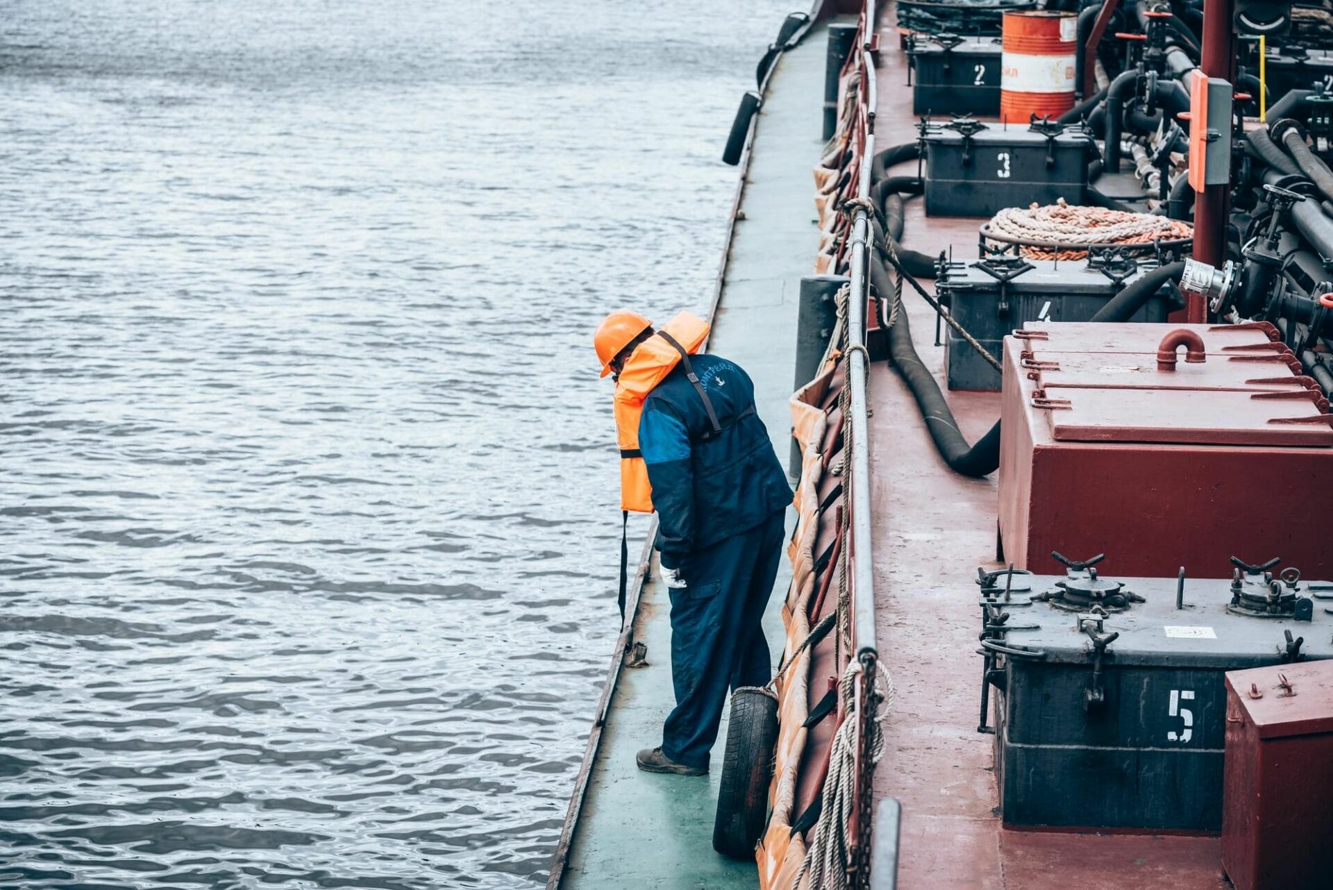 Crew Change Services: A Vital Solution for the Shipping Industry ...