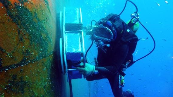 Hull Cleaning Methods: Manual Divers vs. Robotic Systems - Indonesia ...