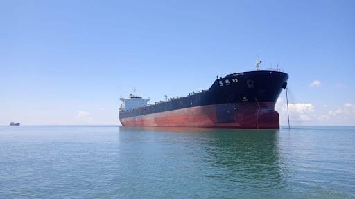 Sustainable Underwater Cleaning Practices - Indonesia Trusted Ship Agency